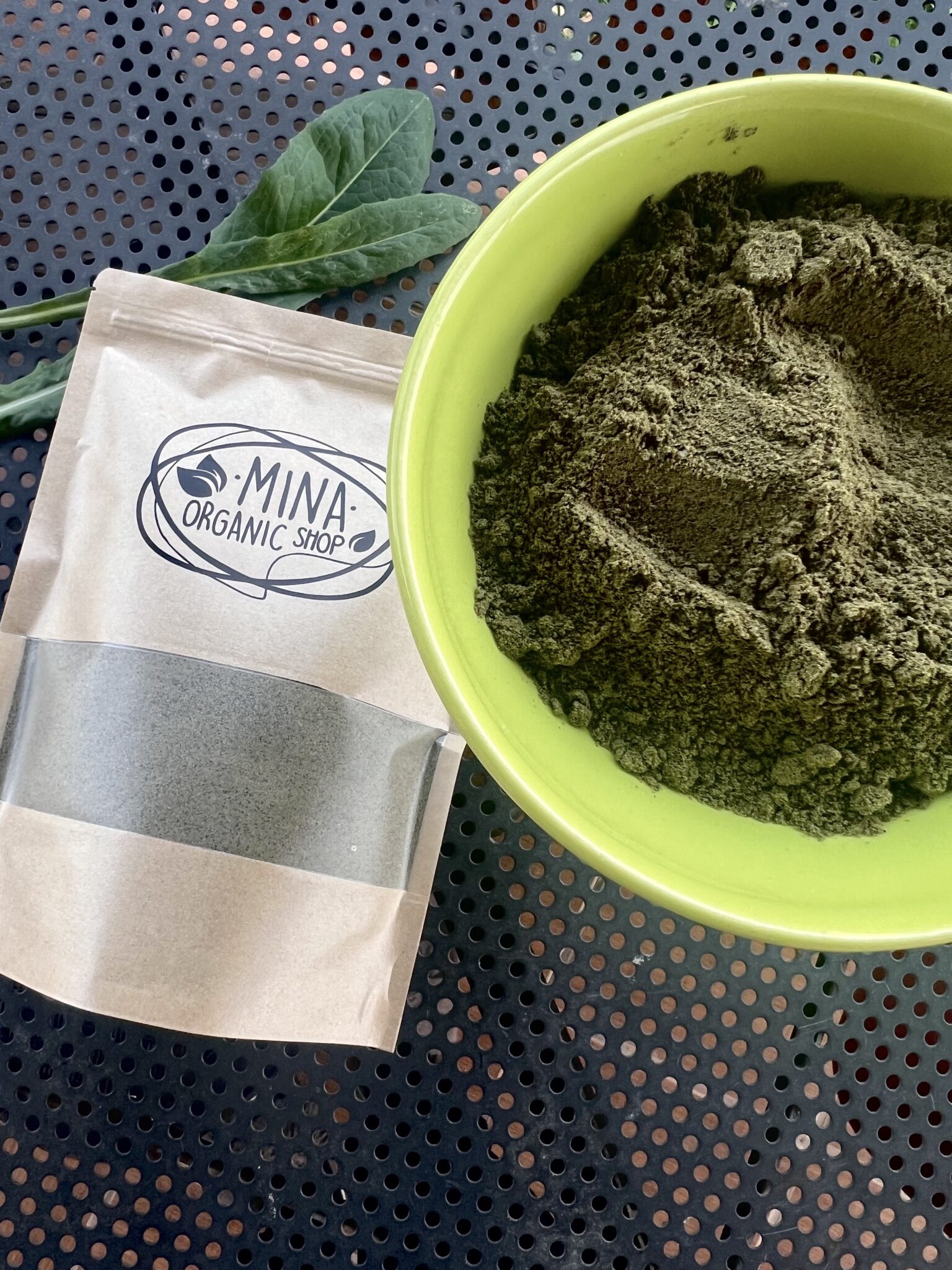 Šta je bolje za vas? Konopljin ili protein surutke? - Mina Organic Shop